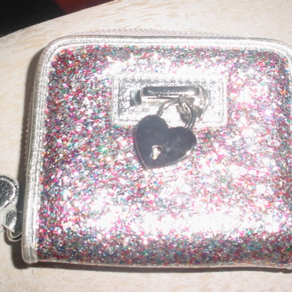 No Boundaries Glitter Sparkle Zip Wallet - Gem